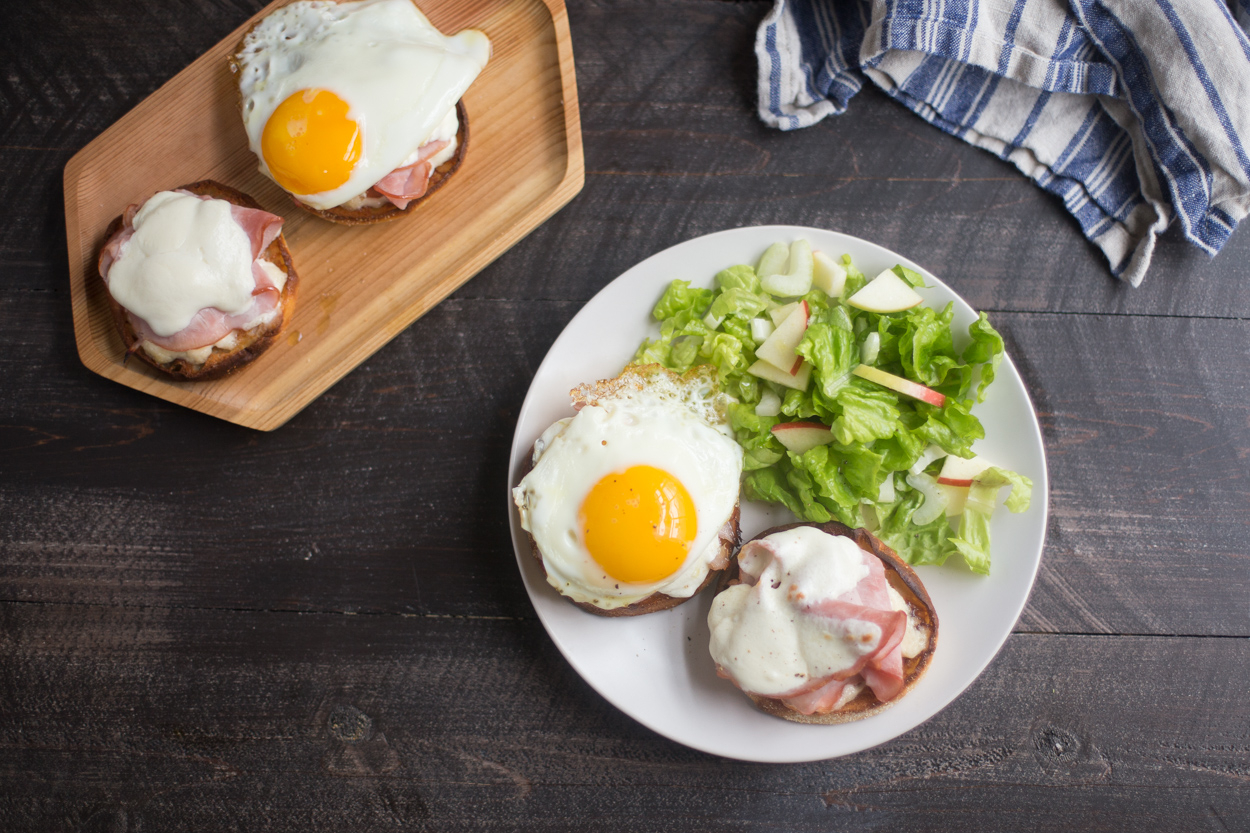 Croque Madame On English Muffins Cook Smarts croque-madame-on-english-muffins-cook-smarts