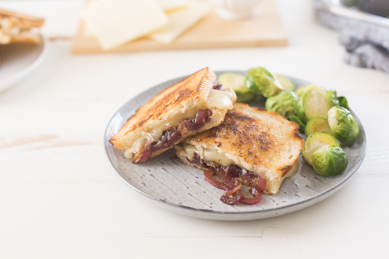 Grilled Cheese with Balsamic Red Onions | Cook Smarts